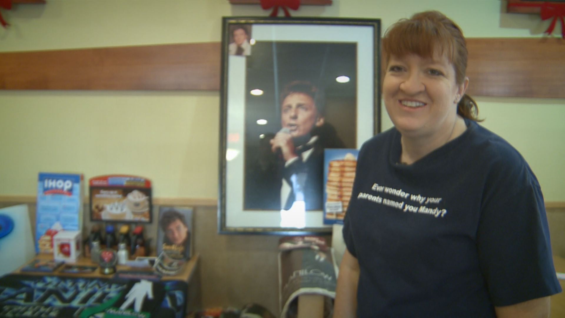 IHOP manager treats employees to Barry Manilow concert | firstcoastnews.com