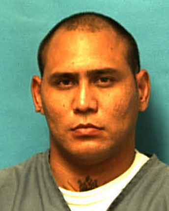 Escaped inmate surrenders to JSO SWAT team | firstcoastnews.com