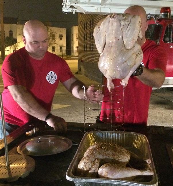 How to safely deep-fry a turkey for Thanksgiving | firstcoastnews.com